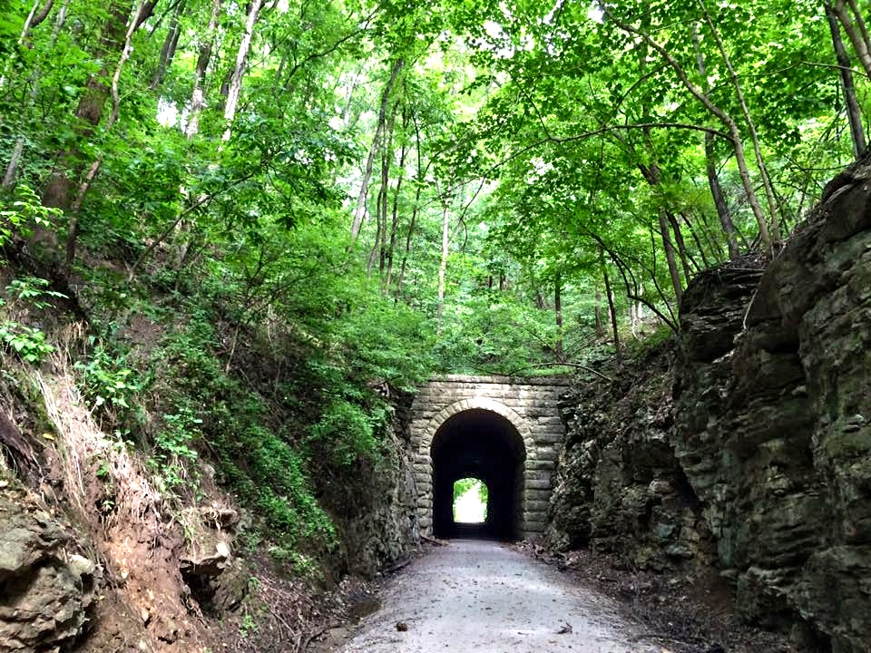 Mount Nebo Inn in Rocheport , Missouri - About Us